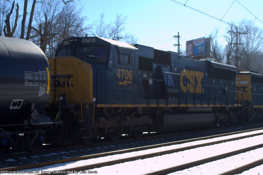 CSX SD70AC 4706 trails on Q301-30